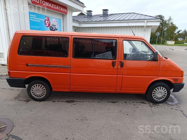 Orange Volkswagen Transporter 1996 in Jekabpils, with an engine capacity of 2.40 L and mileage of 547 thousand km for 2250 €, photo 7 on AUTOMOTO.COM.LV