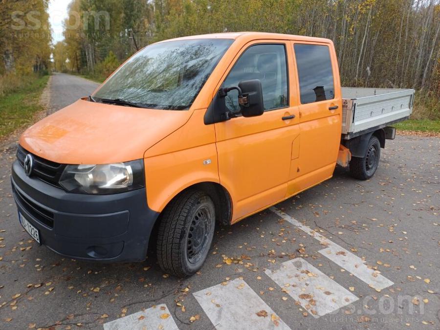 Orange Volkswagen Transporter 2010 in Daugavpils, with an engine capacity of 2.00 L and mileage of 0 thousand km for 4500 €, photo 3 on AUTOMOTO.COM.LV