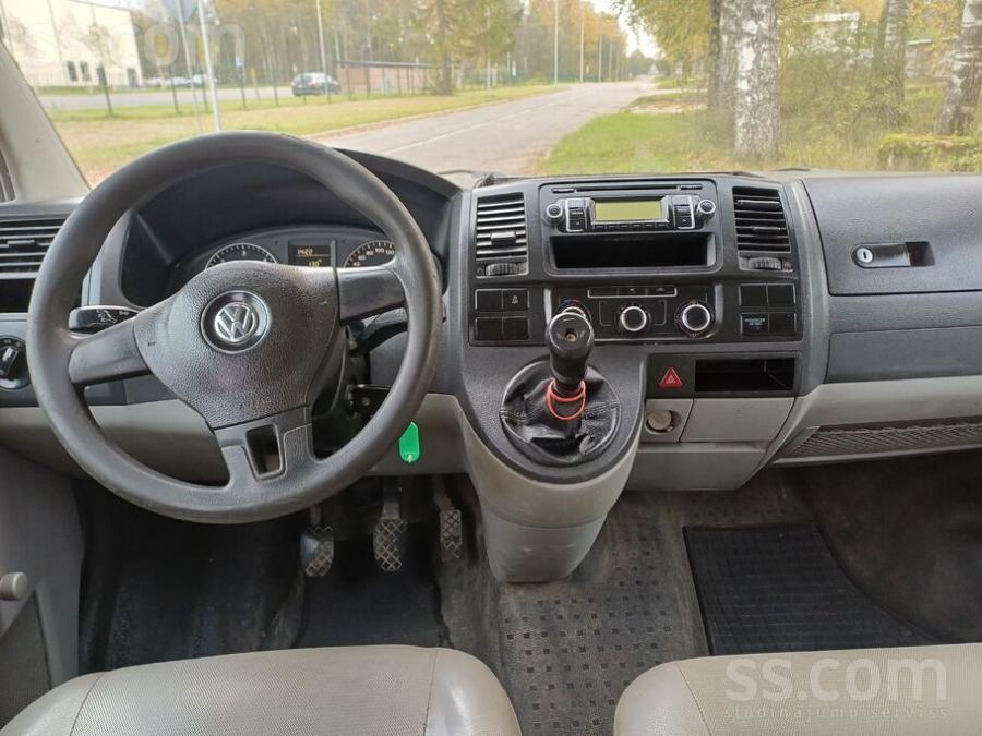Orange Volkswagen Transporter 2010 in Daugavpils, with an engine capacity of 2.00 L and mileage of 0 thousand km for 4500 €, photo 8 on AUTOMOTO.COM.LV