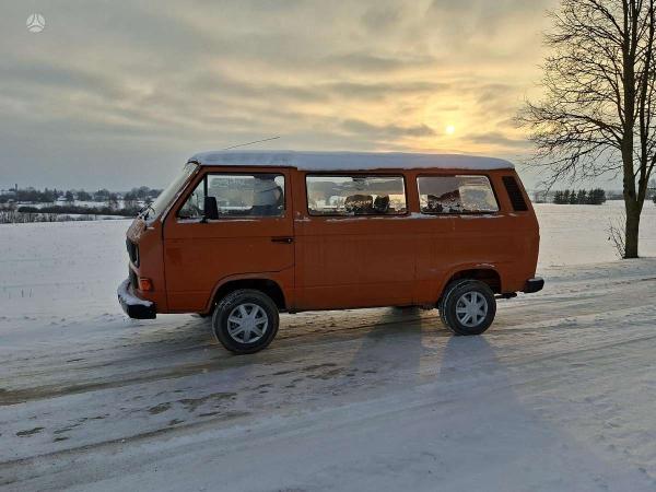 Oranžs Volkswagen Transporter 1989 Lazdijai, ar dzinēja tilpumu 1.70 L un nobraukumu 214 tūkst. km par 4400 €, foto 1 vietnē AUTOMOTO.COM.LV