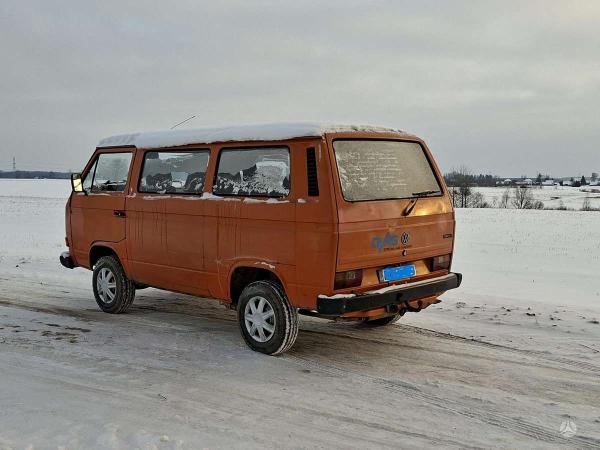 Oranžs Volkswagen Transporter 1989 Lazdijai, ar dzinēja tilpumu 1.70 L un nobraukumu 214 tūkst. km par 4400 €, foto 2 vietnē AUTOMOTO.COM.LV