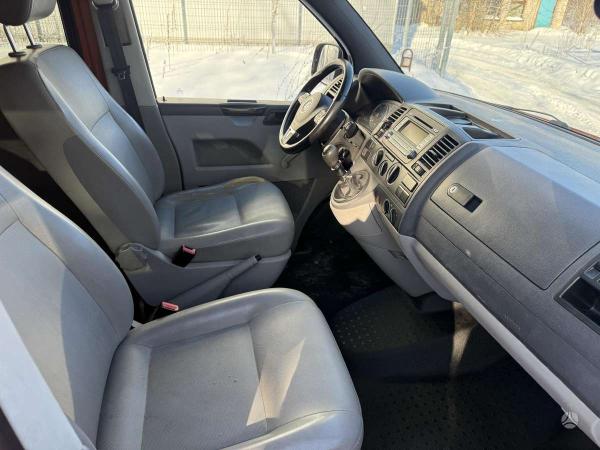 Oranžs Volkswagen Transporter 2011 Viļņa, ar dzinēja tilpumu 2.00 L un nobraukumu 370 tūkst. km par 6200 €, foto 8 vietnē AUTOMOTO.COM.LV