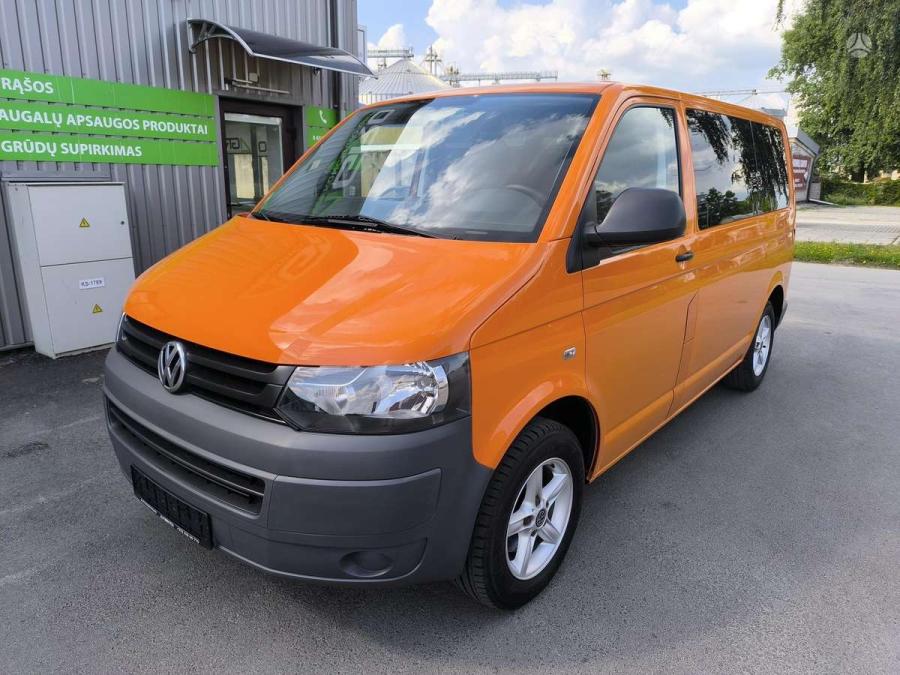 Orange Volkswagen Transporter 2012 in Joniskis, with an engine capacity of 2.00 L and mileage of 310 thousand km for 7950 €, photo 1 on AUTOMOTO.COM.LV