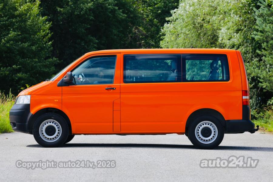 Oranžs Volkswagen Transporter 2006 Tallina, ar dzinēja tilpumu 1.90 L un nobraukumu 142 tūkst. km par 5100 €, foto 5 vietnē AUTOMOTO.COM.LV