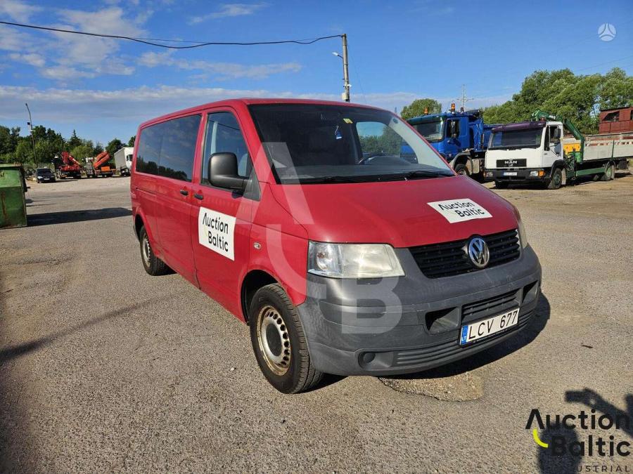 Volkswagen Transporter 2008 in Kaunas, with an engine capacity of 1.90 L and mileage of 437 thousand km for 1050 €, photo 3 on AUTOMOTO.COM.LV