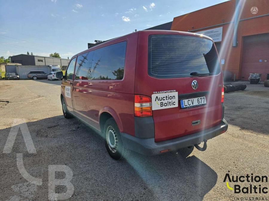 Volkswagen Transporter 2008 in Kaunas, with an engine capacity of 1.90 L and mileage of 437 thousand km for 1050 €, photo 4 on AUTOMOTO.COM.LV