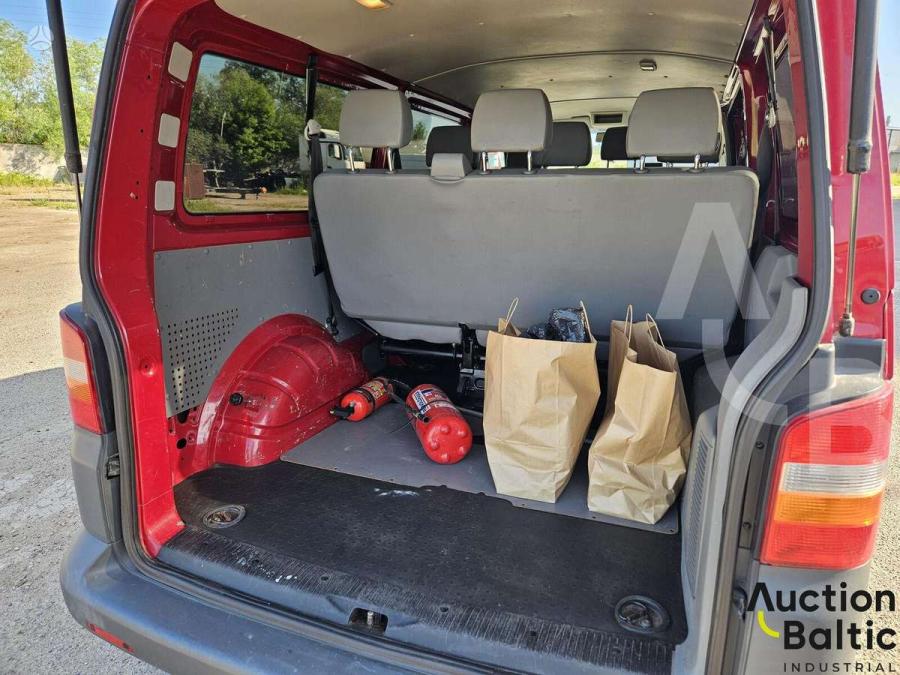 Volkswagen Transporter 2008 in Kaunas, with an engine capacity of 1.90 L and mileage of 437 thousand km for 1050 €, photo 12 on AUTOMOTO.COM.LV