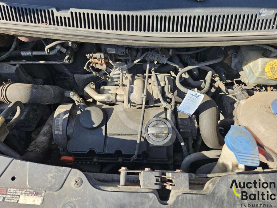 Volkswagen Transporter 2008 in Kaunas, with an engine capacity of 1.90 L and mileage of 437 thousand km for 1050 €, photo 14 on AUTOMOTO.COM.LV