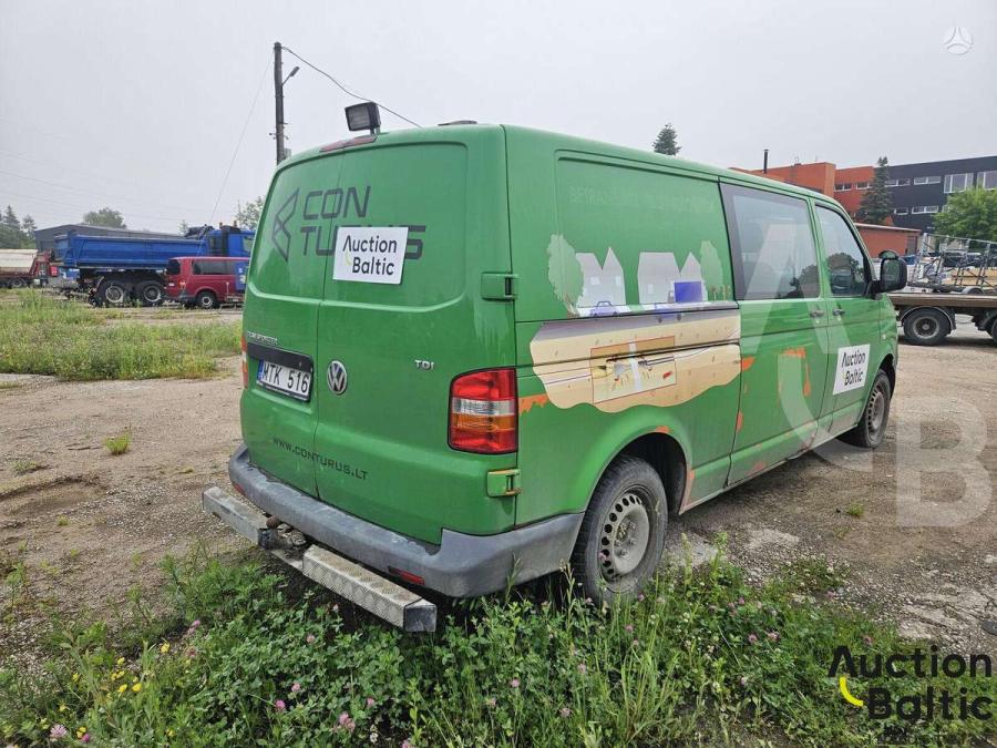 Volkswagen Transporter 2008 in Kaunas, with an engine capacity of 1.90 L and mileage of 344 thousand km for 1000 €, photo 4 on AUTOMOTO.COM.LV