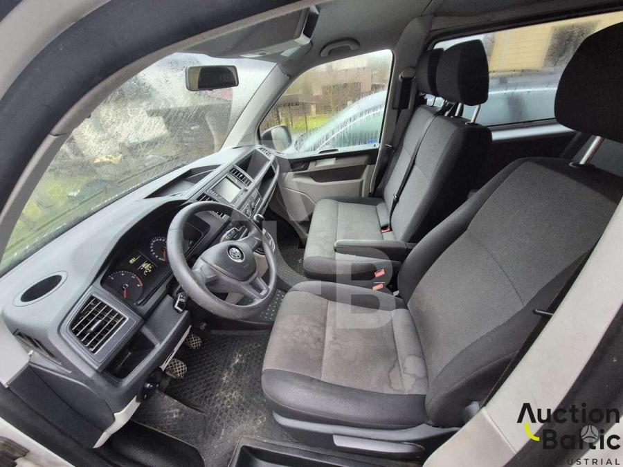 Volkswagen Transporter 2016 in Kaunas, with an engine capacity of 1.97 L and mileage of 500 thousand km for 6000 €, photo 6 on AUTOMOTO.COM.LV