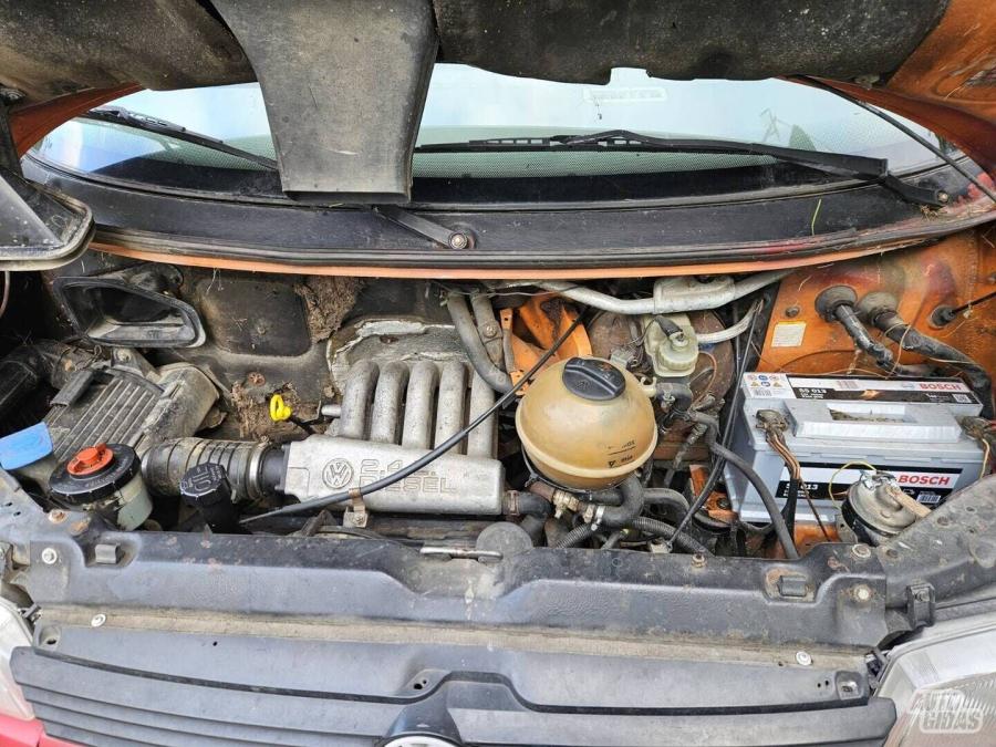 Volkswagen Transporter 1992 Širvintos, ar dzinēja tilpumu 2.40 L un nobraukumu 408 tūkst. km par 900 €, foto 8 vietnē AUTOMOTO.COM.LV