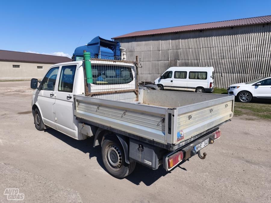 Volkswagen Transporter 2010 Klaipėda, ar dzinēja tilpumu 1.90 L un nobraukumu 195 tūkst. km par 3900 €, foto 9 vietnē AUTOMOTO.COM.LV