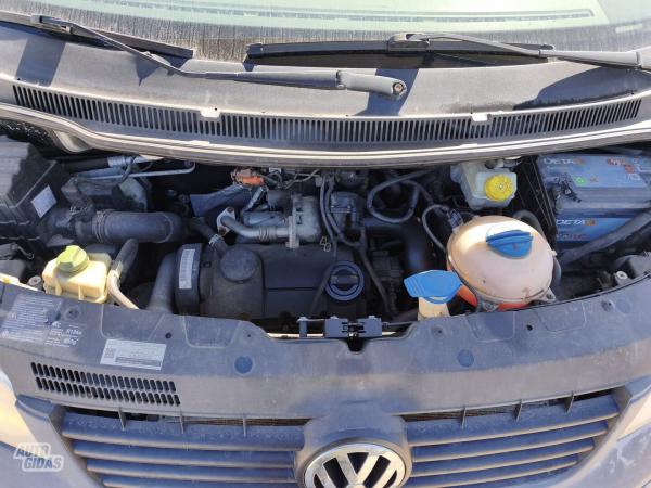 Volkswagen Transporter 2010 in Klaipeda, with an engine capacity of 1.90 L and mileage of 195 thousand km for 3900 €, photo 9 on AUTOMOTO.COM.LV