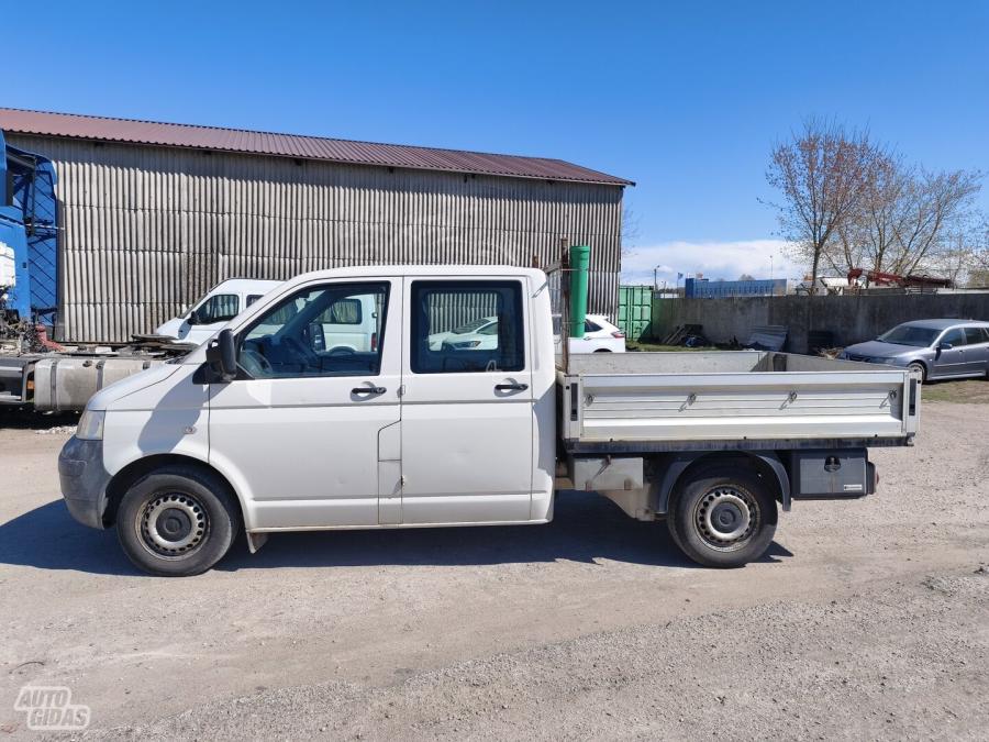 Volkswagen Transporter 2010 Klaipėda, ar dzinēja tilpumu 1.90 L un nobraukumu 195 tūkst. km par 3900 €, foto 13 vietnē AUTOMOTO.COM.LV