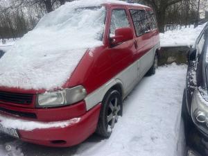 Red Volkswagen Transporter 1997 in Kaunas, with an engine capacity of 2.50 L and mileage of 560 thousand km for 1000 €, photo 2 on AUTOMOTO.COM.LV