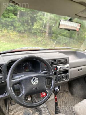 Red Volkswagen Transporter 1998 in Kuldiga, with an engine capacity of 1.90 L and mileage of 360 thousand km for 3000 €, photo 4 on AUTOMOTO.COM.LV