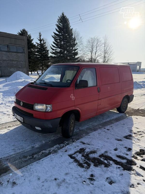Sarkans Volkswagen Transporter 2001 Klaipėda, ar dzinēja tilpumu 2.40 L un nobraukumu 438 tūkst. km par 1650 €, foto 1 vietnē AUTOMOTO.COM.LV