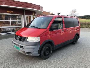 Sarkans Volkswagen Transporter 2003 Raseiniai, ar dzinēja tilpumu 2.50 L un nobraukumu 338 tūkst. km par 2880 €, foto 2 vietnē AUTOMOTO.COM.LV