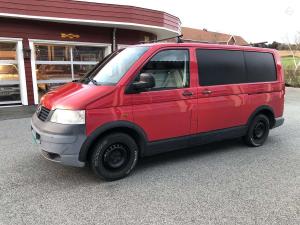 Sarkans Volkswagen Transporter 2003 Raseiniai, ar dzinēja tilpumu 2.50 L un nobraukumu 338 tūkst. km par 2880 €, foto 17 vietnē AUTOMOTO.COM.LV