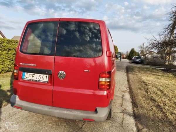 Red Volkswagen Transporter 2006 in Kaisiadorys, with an engine capacity of 1.90 L and mileage of 316 thousand km for 4400 €, photo 3 on AUTOMOTO.COM.LV