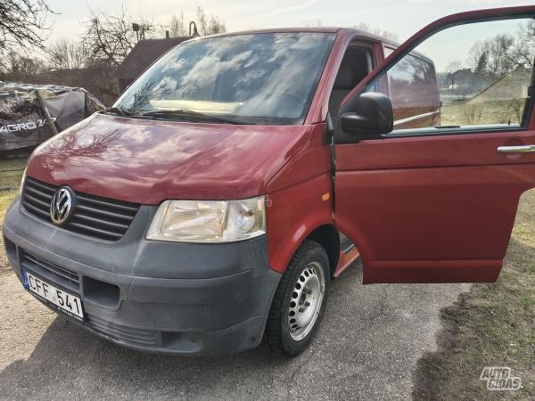 Red Volkswagen Transporter 2006 in Kaisiadorys, with an engine capacity of 1.90 L and mileage of 316 thousand km for 4400 €, photo 7 on AUTOMOTO.COM.LV