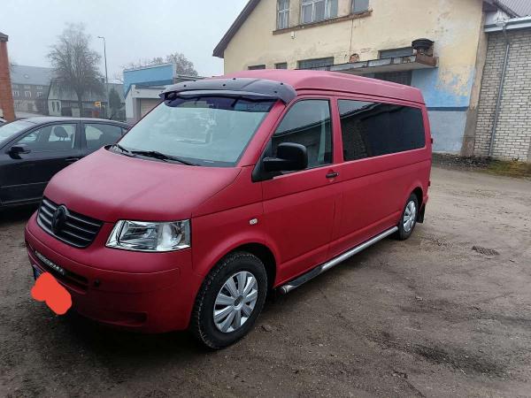 Red Volkswagen Transporter 2007 in Siauliai, with an engine capacity of 2.46 L and mileage of 400 thousand km for 5950 €, photo 10 on AUTOMOTO.COM.LV