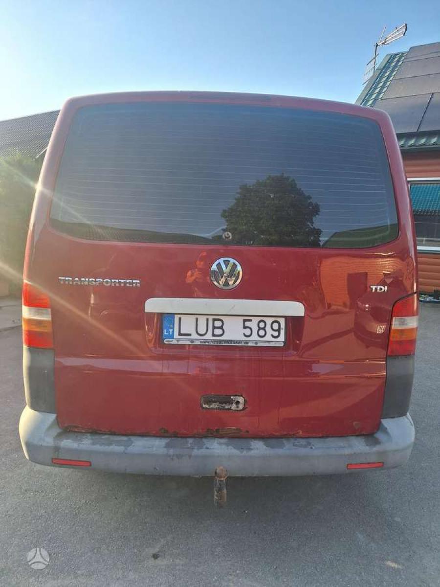 Sarkans Volkswagen Transporter 2007 Šilutė, ar dzinēja tilpumu 1.90 L un nobraukumu 381 tūkst. km par 3400 €, foto 4 vietnē AUTOMOTO.COM.LV