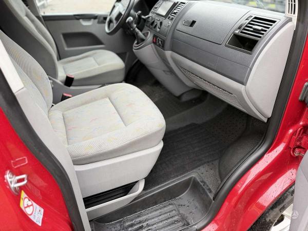 Sarkans Volkswagen Transporter 2007 Kazlų Rūda, ar dzinēja tilpumu 1.90 L un nobraukumu 357 tūkst. km par 5999 €, foto 4 vietnē AUTOMOTO.COM.LV