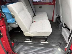 Sarkans Volkswagen Transporter 2007 Kazlų Rūda, ar dzinēja tilpumu 1.90 L un nobraukumu 357 tūkst. km par 5999 €, foto 6 vietnē AUTOMOTO.COM.LV