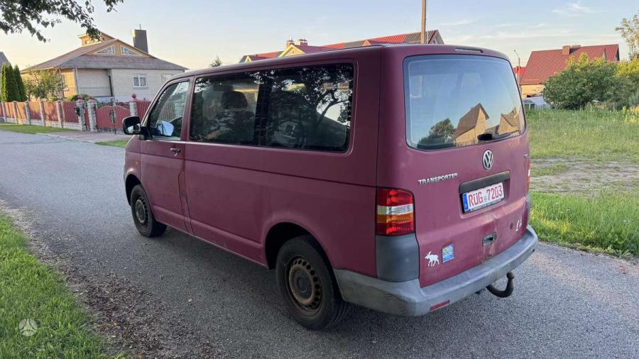Sarkans Volkswagen Transporter 2007 Kelmė, ar dzinēja tilpumu 1.90 L un nobraukumu 359 tūkst. km par 3600 €, foto 5 vietnē AUTOMOTO.COM.LV