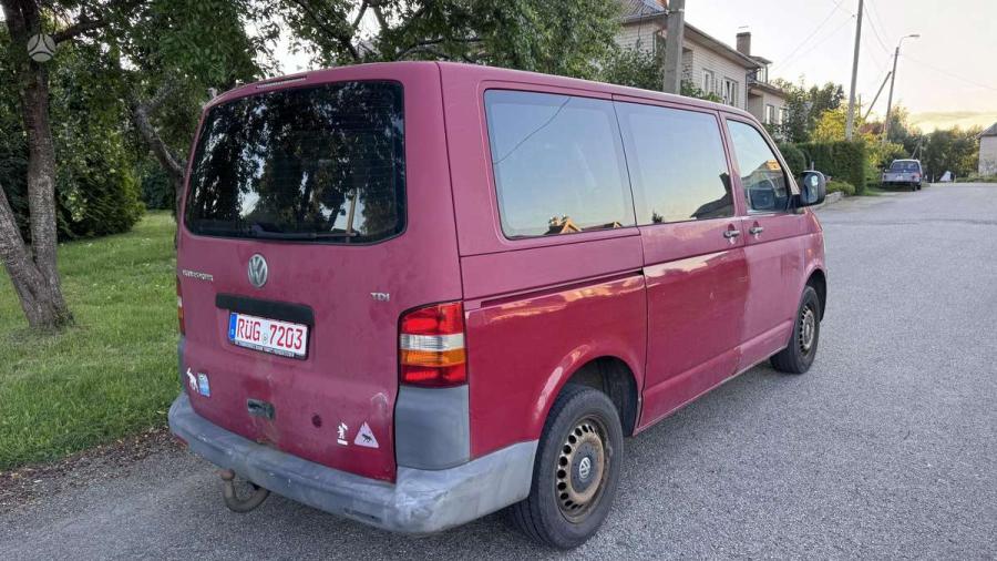 Sarkans Volkswagen Transporter 2007 Kelmė, ar dzinēja tilpumu 1.90 L un nobraukumu 359 tūkst. km par 3600 €, foto 6 vietnē AUTOMOTO.COM.LV