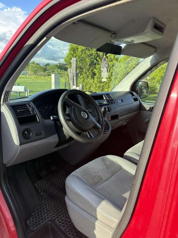 Sarkans Volkswagen Transporter 2008 Kėdainiai, ar dzinēja tilpumu 2.46 L un nobraukumu 235 tūkst. km par 3350 €, foto 10 vietnē AUTOMOTO.COM.LV