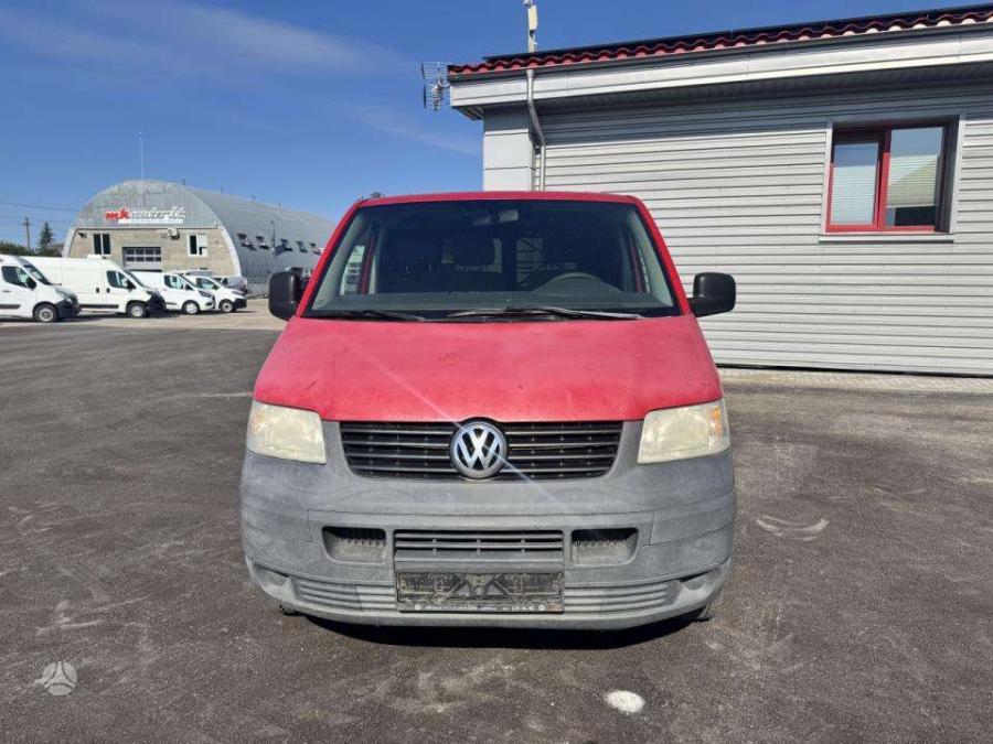 Sarkans Volkswagen Transporter 2008 Radviliškis, ar dzinēja tilpumu 2.50 L un nobraukumu 0 tūkst. km par 3206 €, foto 3 vietnē AUTOMOTO.COM.LV