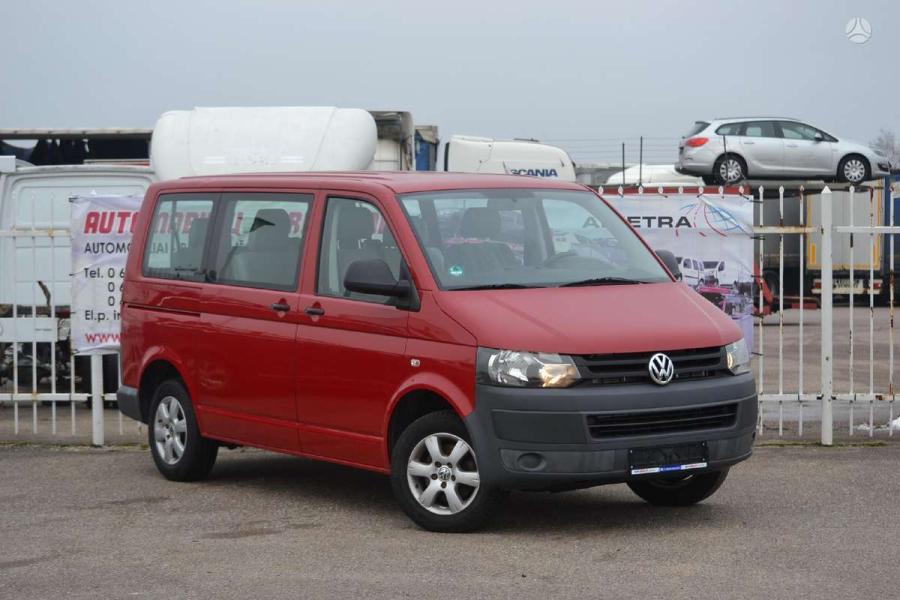 Sarkans Volkswagen Transporter 2010 Marijampole, ar dzinēja tilpumu 1.97 L un nobraukumu 169 tūkst. km par 11495 €, foto 1 vietnē AUTOMOTO.COM.LV