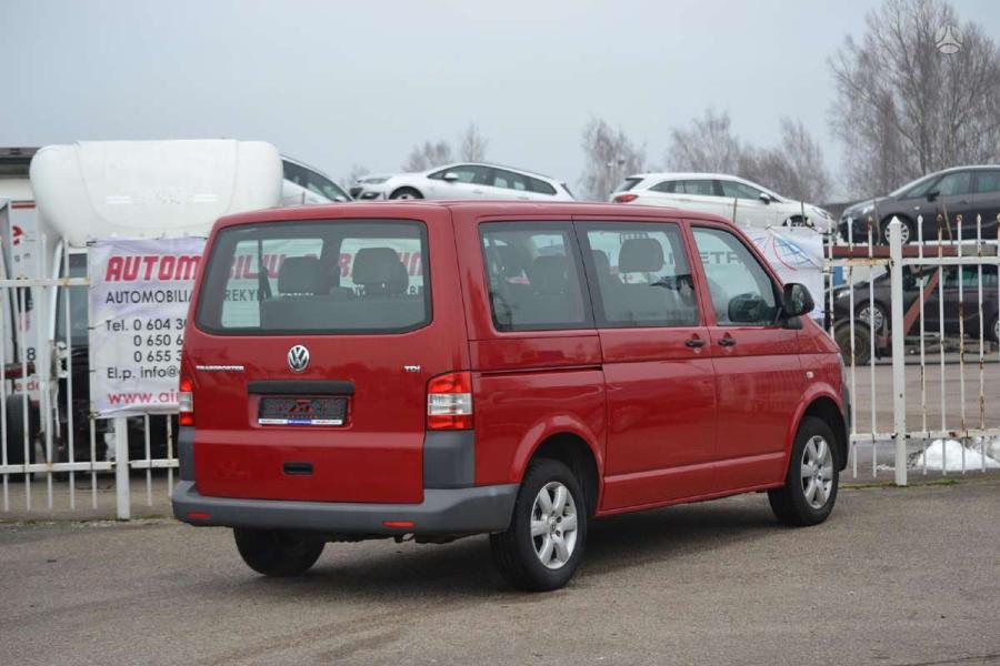 Sarkans Volkswagen Transporter 2010 Marijampole, ar dzinēja tilpumu 1.97 L un nobraukumu 169 tūkst. km par 11495 €, foto 2 vietnē AUTOMOTO.COM.LV