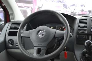 Sarkans Volkswagen Transporter 2010 Marijampole, ar dzinēja tilpumu 1.97 L un nobraukumu 169 tūkst. km par 11495 €, foto 9 vietnē AUTOMOTO.COM.LV