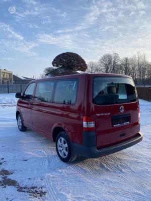 Sarkans Volkswagen Transporter 2010 Marijampole, ar dzinēja tilpumu 1.97 L un nobraukumu 169 tūkst. km par 10527 €, foto 4 vietnē AUTOMOTO.COM.LV