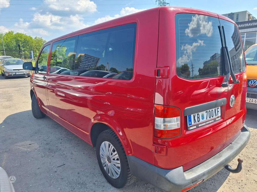 Sarkans Volkswagen Transporter 2014 Viļņa, ar dzinēja tilpumu 2.00 L un nobraukumu 287 tūkst. km par 11300 €, foto 10 vietnē AUTOMOTO.COM.LV