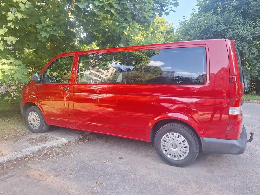 Sarkans Volkswagen Transporter 2014 Viļņa, ar dzinēja tilpumu 2.00 L un nobraukumu 287 tūkst. km par 11300 €, foto 12 vietnē AUTOMOTO.COM.LV