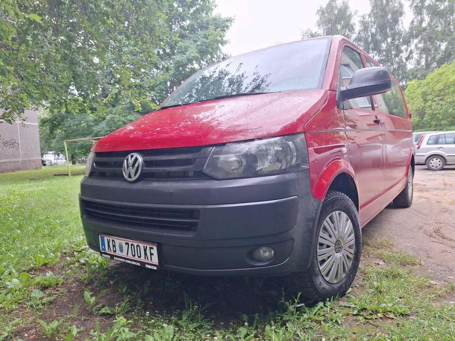 Sarkans Volkswagen Transporter 2014 Viļņa, ar dzinēja tilpumu 2.00 L un nobraukumu 287 tūkst. km par 11300 €, foto 15 vietnē AUTOMOTO.COM.LV