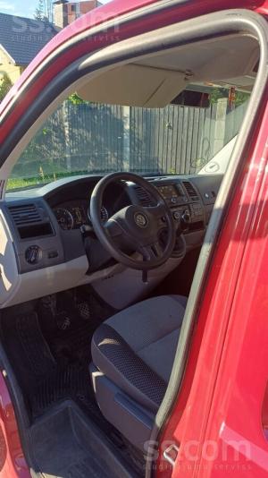Sarkans Volkswagen Transporter 2014 Rīga, ar dzinēja tilpumu 2.00 L un nobraukumu 233 tūkst. km par 7950 €, foto 6 vietnē AUTOMOTO.COM.LV