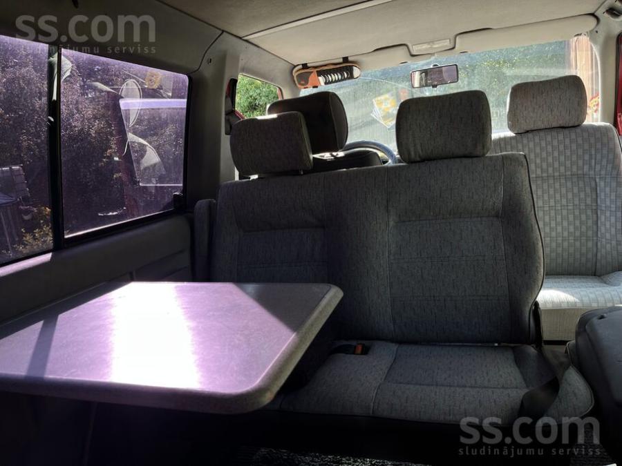 Sarkans Volkswagen Transporter 1991 Madona, ar dzinēja tilpumu 2.40 L un nobraukumu 368 tūkst. km par 3000 €, foto 8 vietnē AUTOMOTO.COM.LV