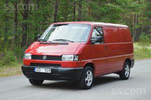 Красный Фольксваген Transporter 1999 в Талси, объемом двигателя 1.90 л и пробегом 354 тыс. км за 4000 €, фото 1 на AUTOMOTO.COM.LV