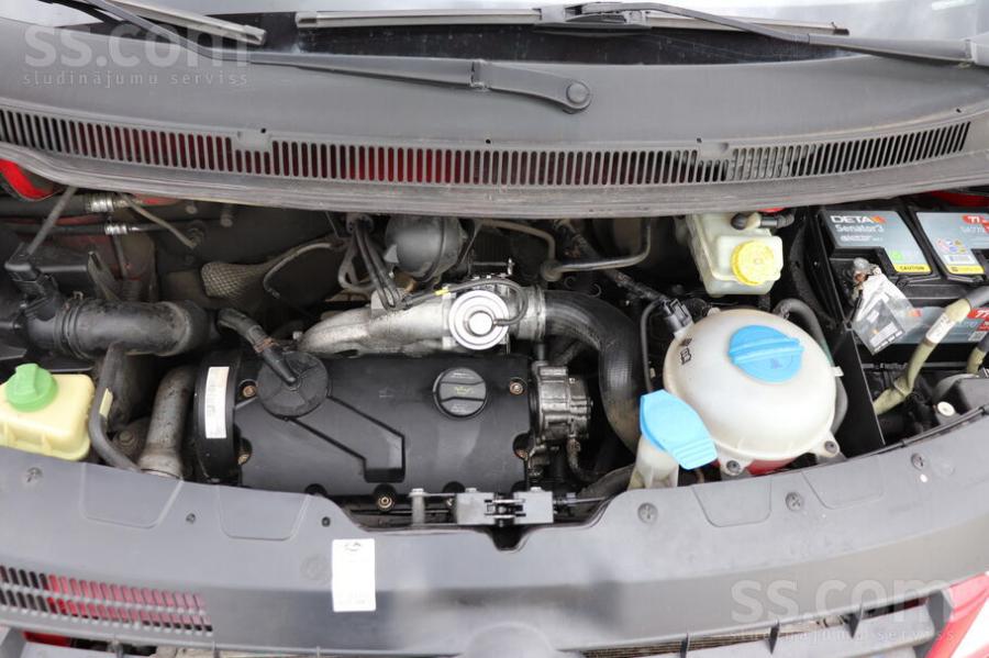 Sarkans Volkswagen Transporter 2005 Rīga, ar dzinēja tilpumu 1.90 L un nobraukumu 377 tūkst. km par 6000 €, foto 14 vietnē AUTOMOTO.COM.LV