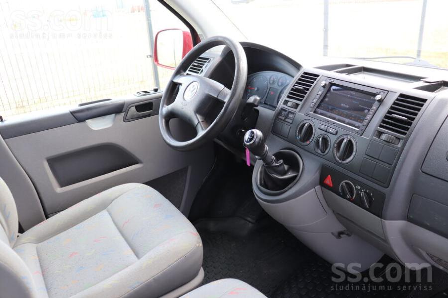 Sarkans Volkswagen Transporter 2005 Rīga, ar dzinēja tilpumu 1.90 L un nobraukumu 377 tūkst. km par 6000 €, foto 24 vietnē AUTOMOTO.COM.LV