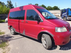 Red Volkswagen Transporter 2007 in Riga, with an engine capacity of 2.50 L and mileage of 458 thousand km for 2200 €, photo 3 on AUTOMOTO.COM.LV