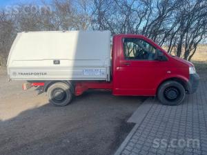 Red Volkswagen Transporter 2008 in Tukums, with an engine capacity of 1.90 L and mileage of 0 thousand km for 3950 €, photo 3 on AUTOMOTO.COM.LV