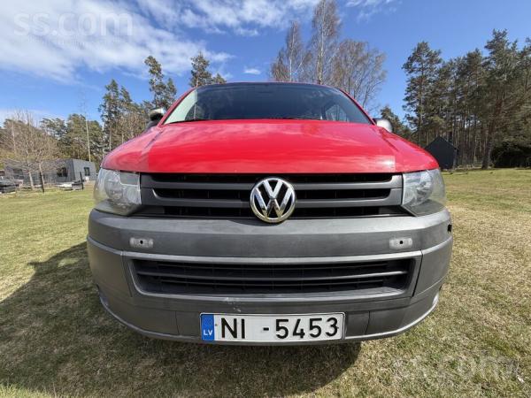 Sarkans Volkswagen Transporter 2011 Rīga, ar dzinēja tilpumu 2.00 L un nobraukumu 142 tūkst. km par 8600 €, foto 2 vietnē AUTOMOTO.COM.LV