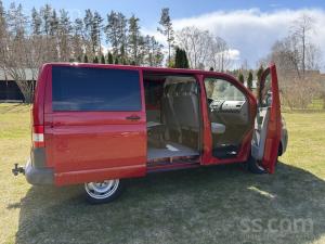 Red Volkswagen Transporter 2011 in Riga, with an engine capacity of 2.00 L and mileage of 142 thousand km for 8600 €, photo 20 on AUTOMOTO.COM.LV