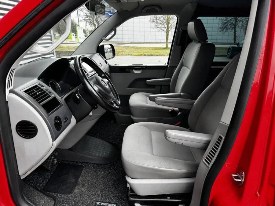 Sarkans Volkswagen Transporter 2011 Rīga, ar dzinēja tilpumu 2.00 L un nobraukumu 248 tūkst. km par 11500 €, foto 10 vietnē AUTOMOTO.COM.LV